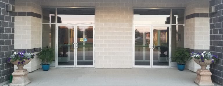 Storefront Windows in Commercial and Residential Buildings