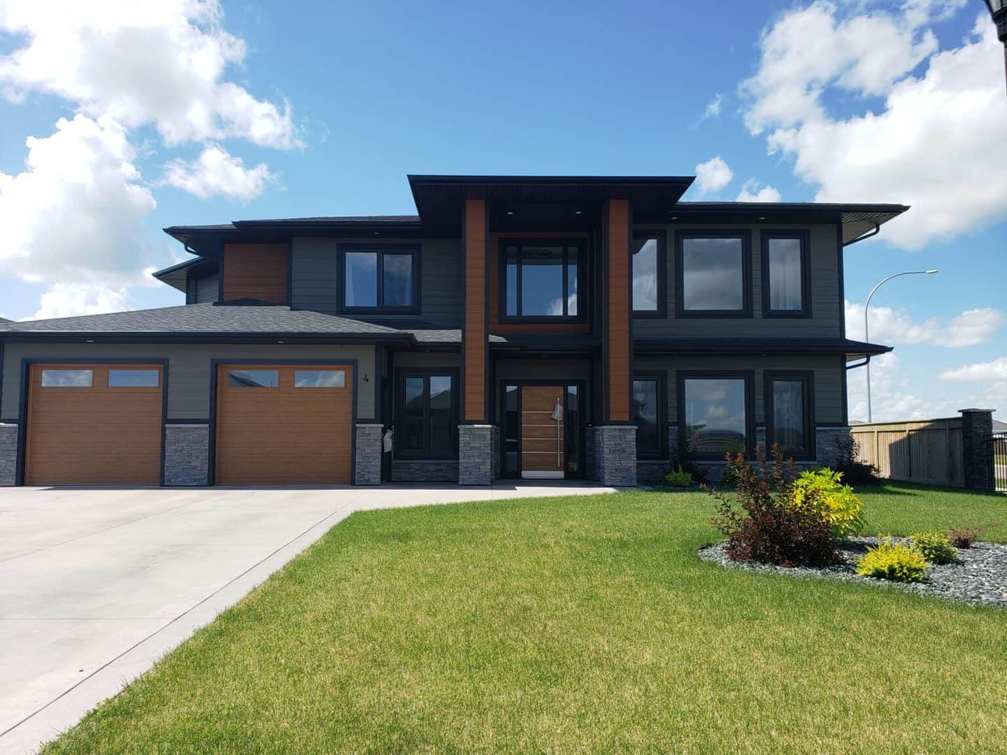 German Windows & Technologies, Premium European Quality