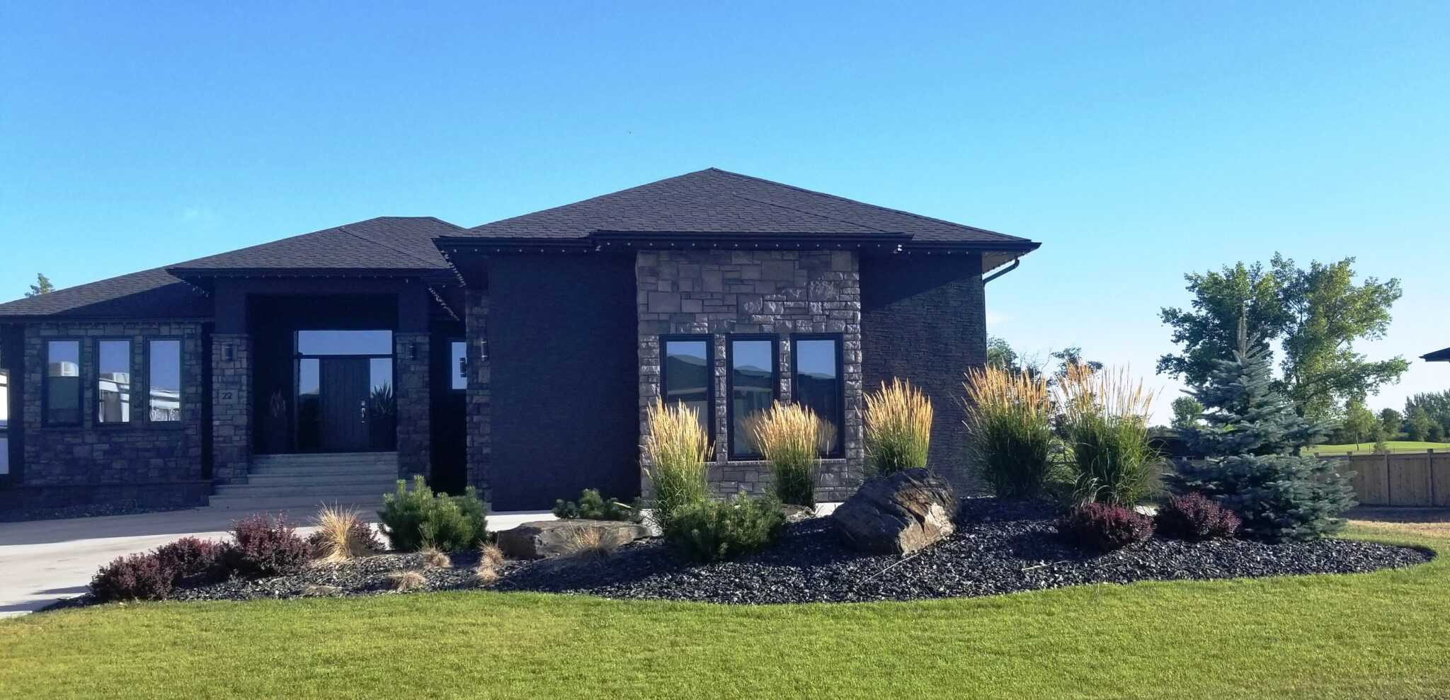 Large Picture Window, Affordable Luxury, Pros and Cons