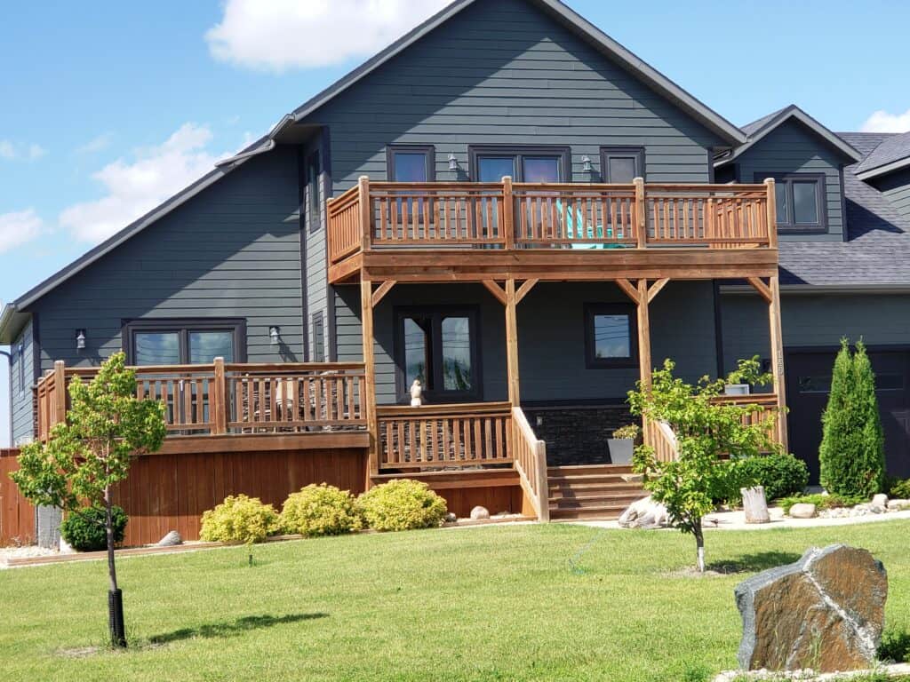 Black Windows, European Quality and Excellent Prices