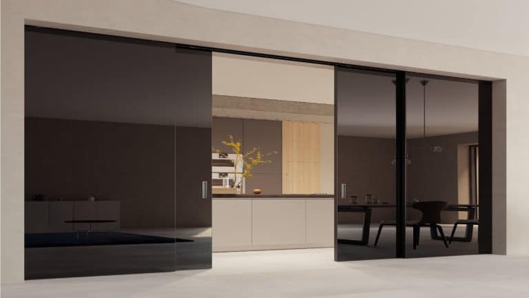 Black Glass Pros and Cons